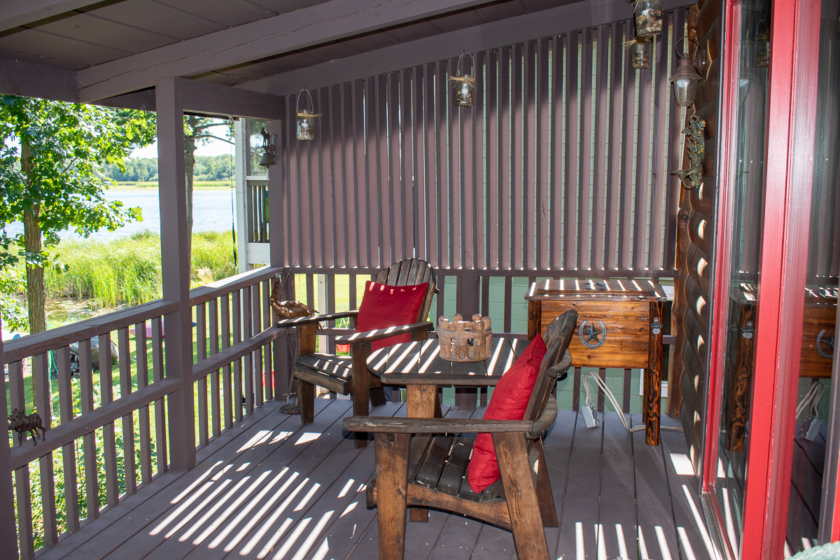 Log Cabin on the Lake – Exterior Ideas Complete with Photos! - Cheryl ...