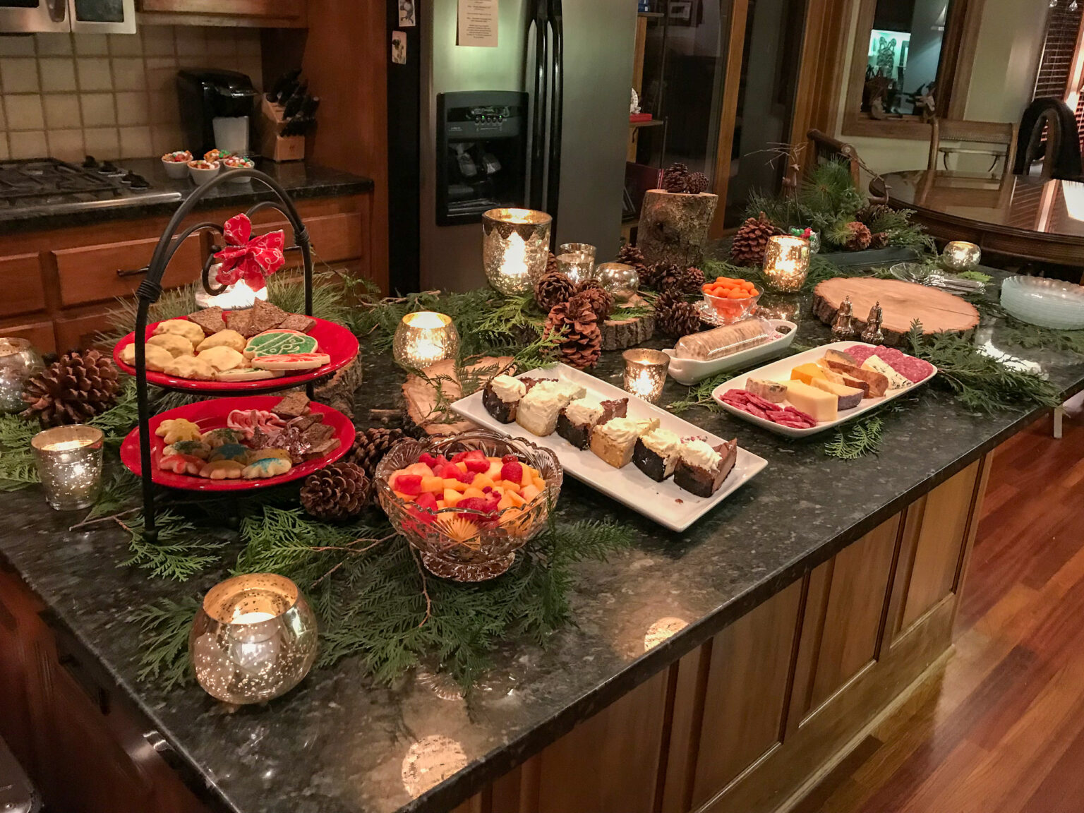 Celebrate the Season with 3 Amazing Holiday Buffet Settings!