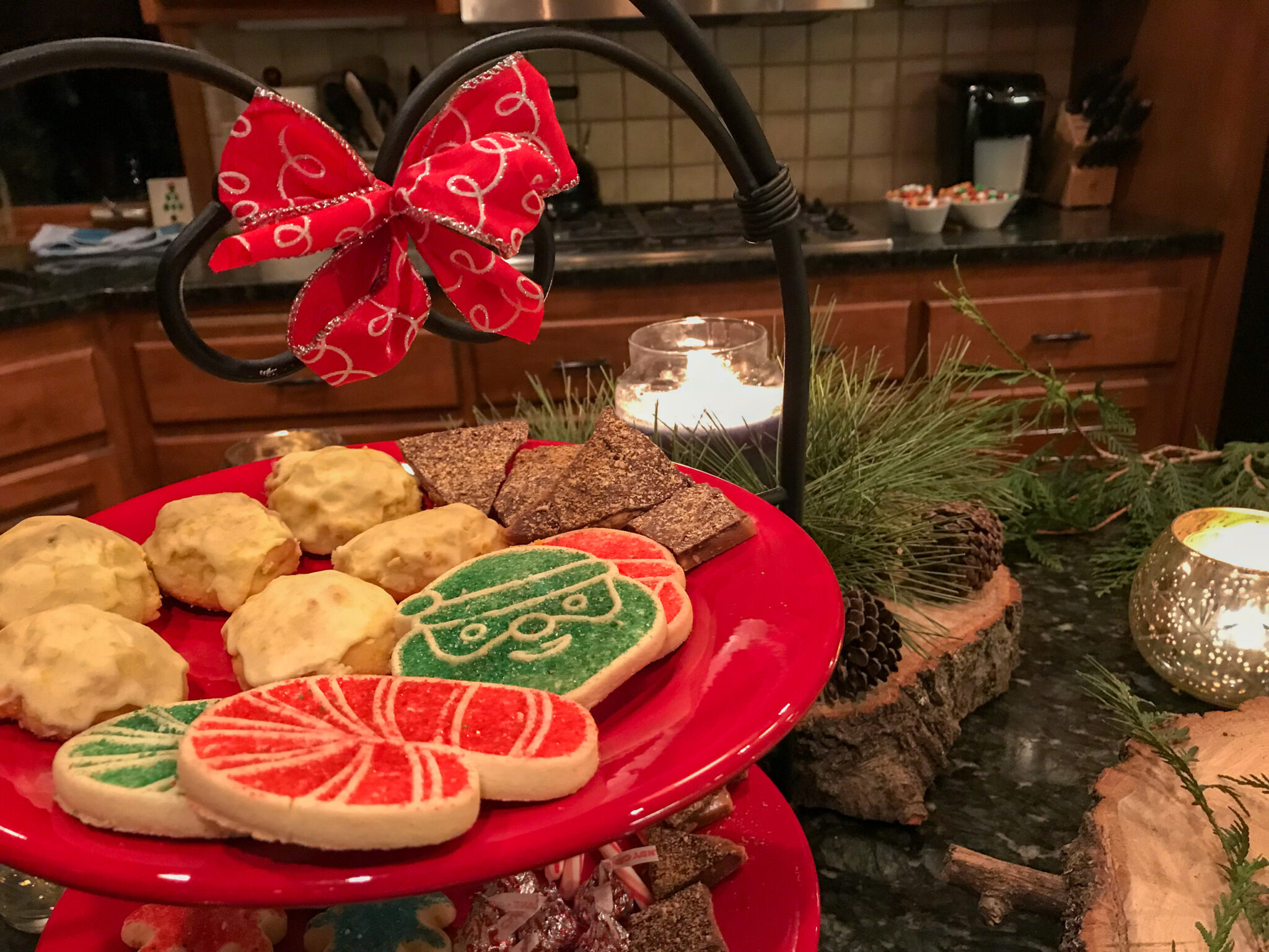 Celebrate the Season with 3 Amazing Holiday Buffet Settings!