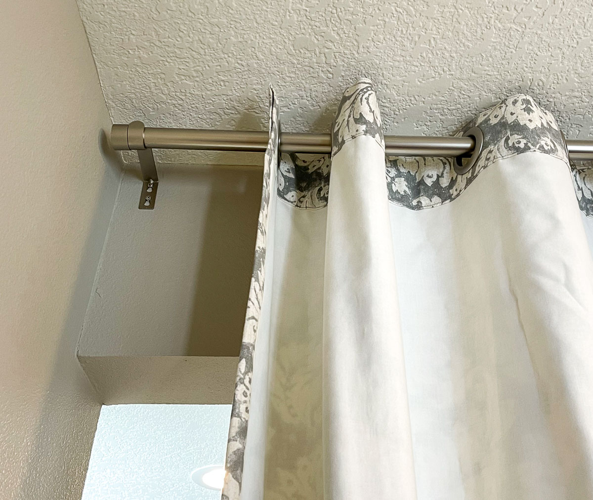How to Sew Fully Lined Grommet Curtains the Right Way!
